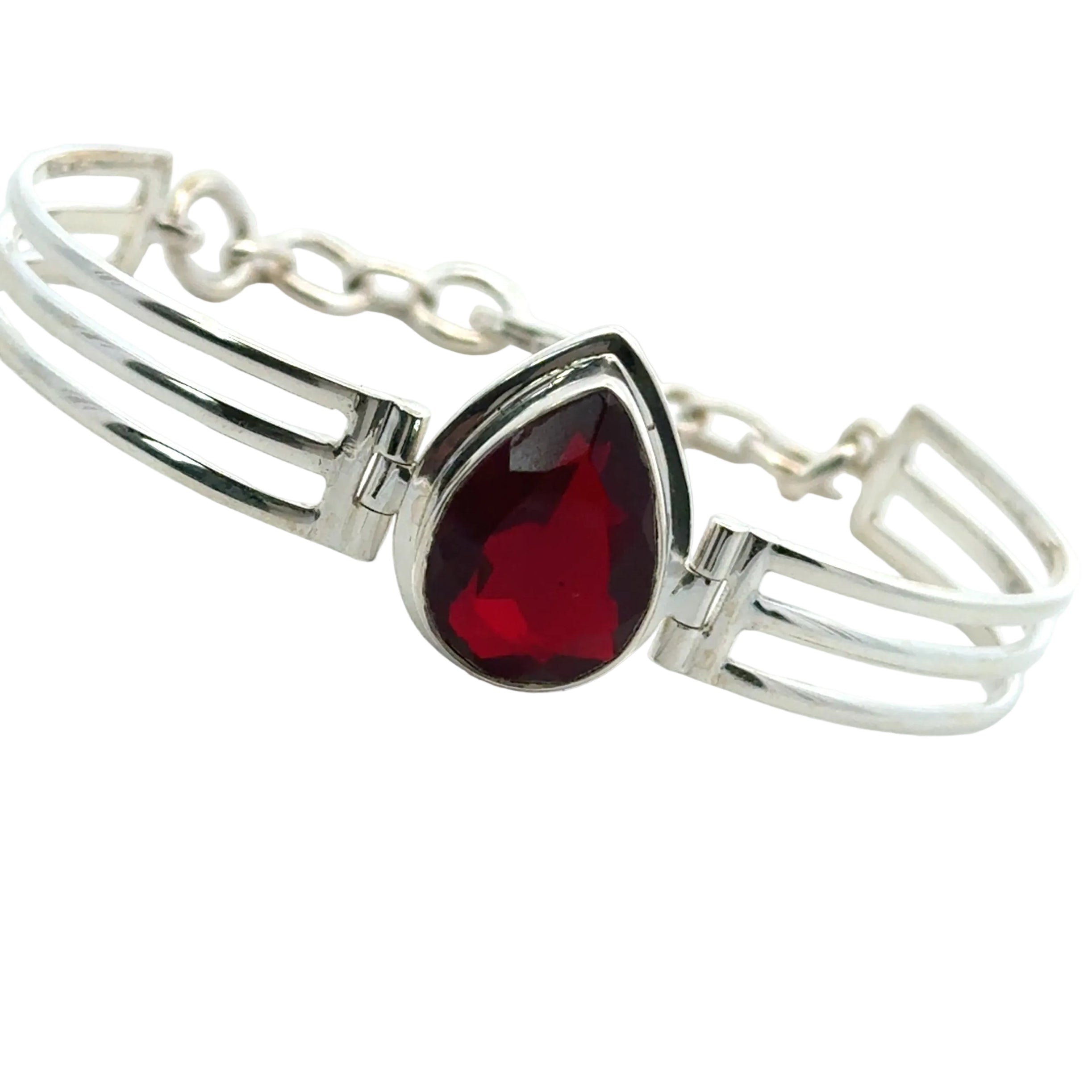 Garnet Mahtava Bracelet